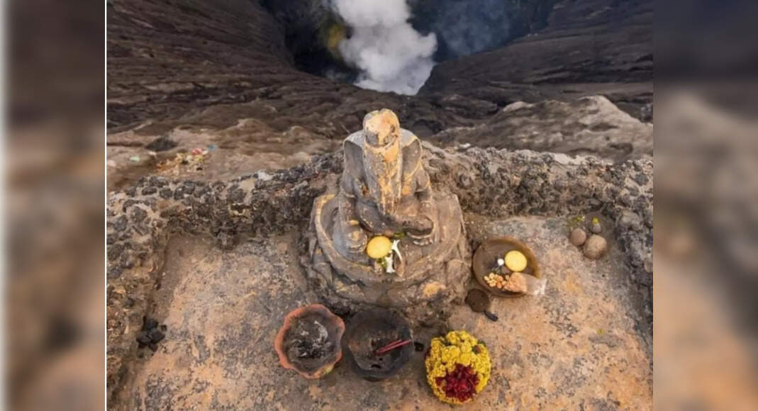 This 700-year-old Ganesha statue sits on the edge of a volcano ...