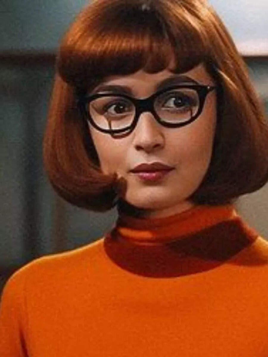 Alia As Velma, Ranveer as Shaggy: AI Imagines B'town Stars As Scooby ...