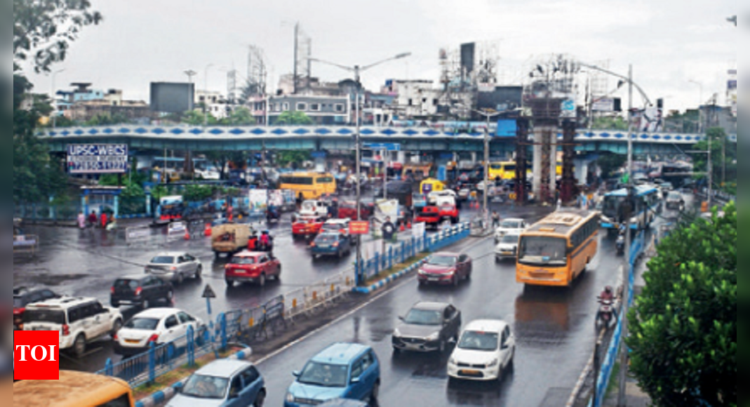 Chingrighata: Govt opts to 'retrofit', not raze Chingrighata flyover ...