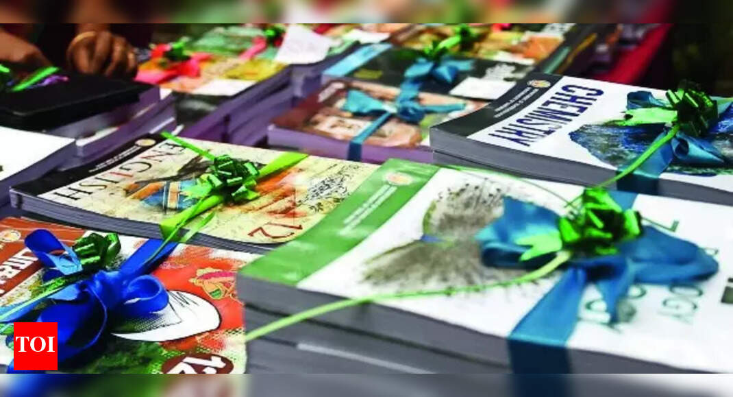 School Textbooks: 5 Panels To Revise School Textbooks | Bengaluru News ...