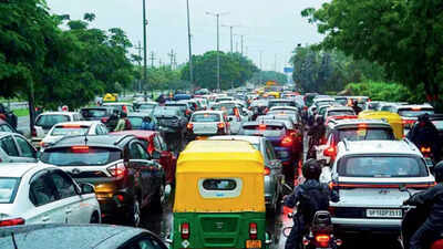 Traffic Flow: As Flyover Eases Traffic Flow, Jam Point Shifts To Gaur ...