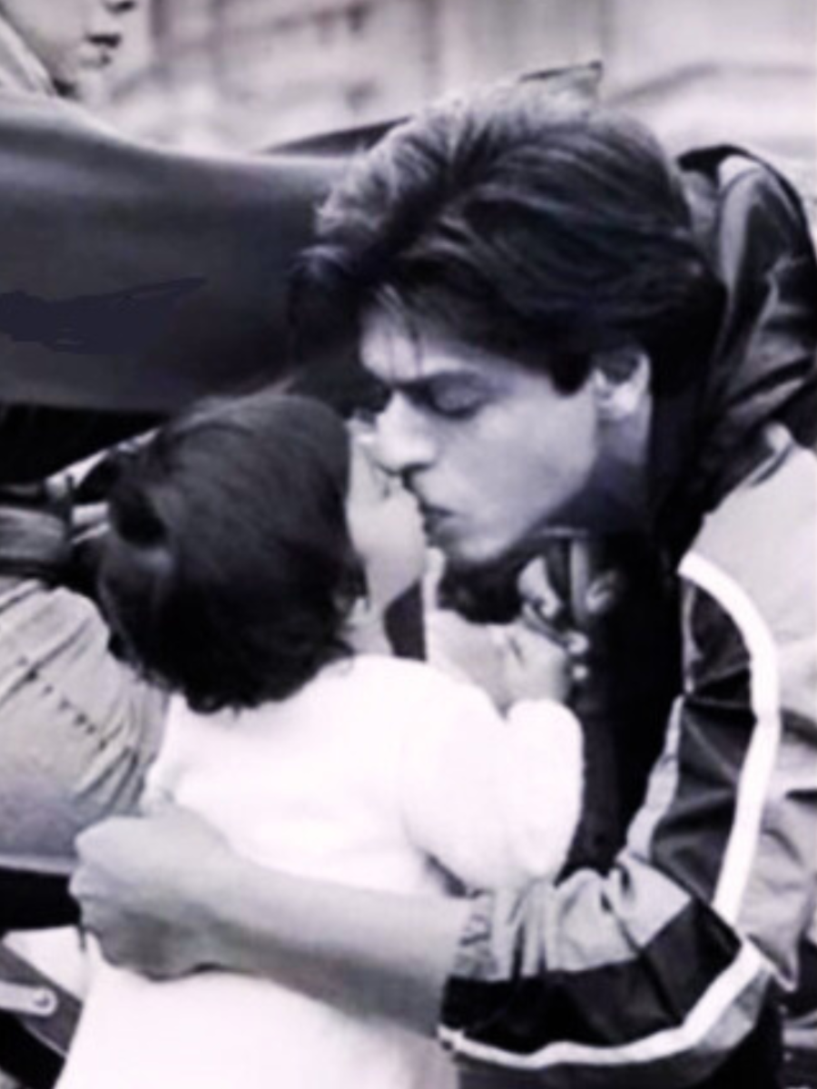 10 SRK and Suhana moments that prove he’s the perfect girl dad | Times ...