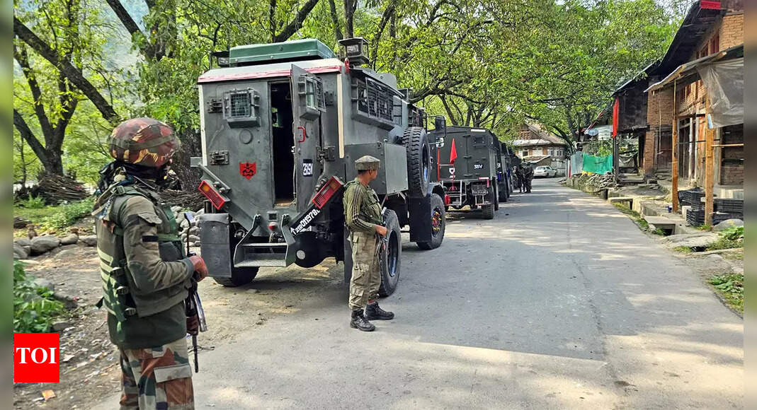 Anantnag Explosion: 8 labourers injured in explosion in Jammu and ...