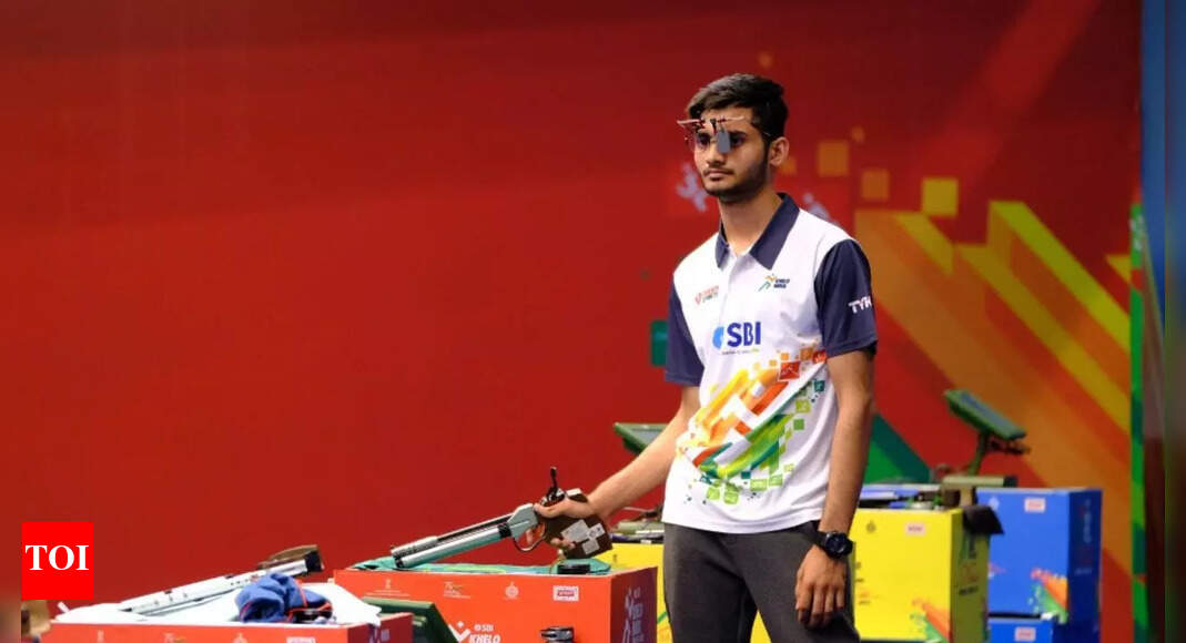 Not happy with Shiva's team gold; he should win individual medals, says ...