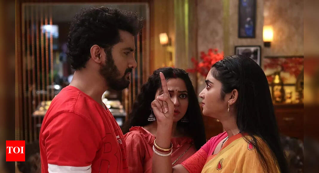 Jagaddhatri update: Mehendi-Utsab make false allegations against Jagaddhatri - Times of India