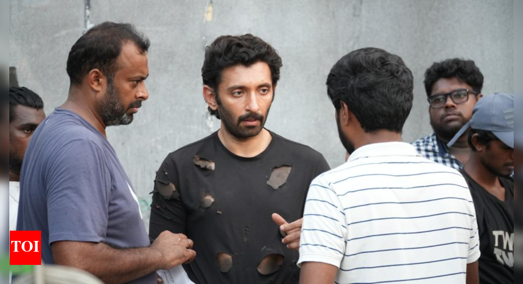 Vasanth Ravi's 'Weapon' shooting wrapped up | Tamil Movie News - Times ...