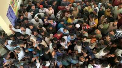 Big crowd amasses at Margao police HQ over post after Eid | Goa News ...