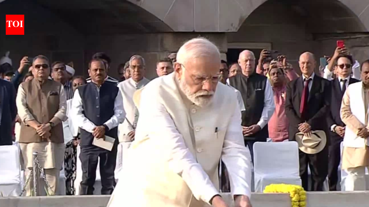 Gandhi, Shastri Jayanti live updates: PM Modi, President Droupadi Murmu ...