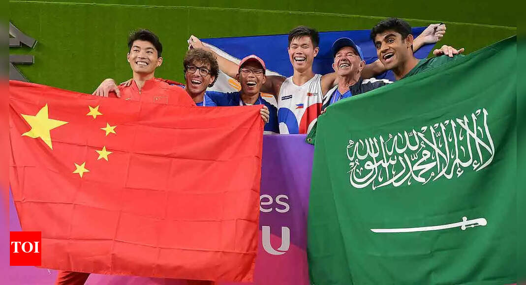 Obiena all praise for legendary Petrov after podium sweep | Asian Games ...