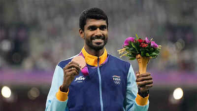 Jinson Johnson beats Covid, clock to win Asiad bronze medal | Asian ...