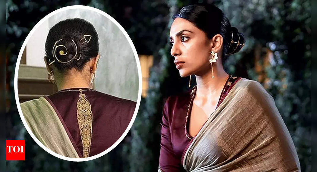 This festive season, glam up your basic hair bun - The Times of India