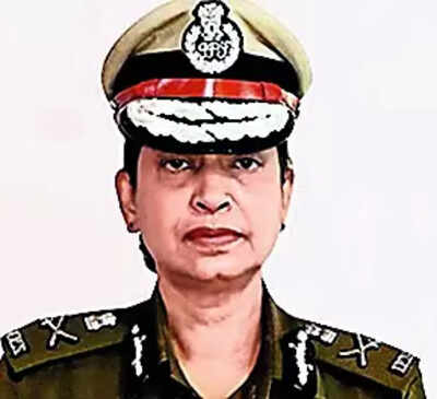 Woman IPS Officer: Woman Ips Officer Among 3 In Running For Dgp’s Post ...