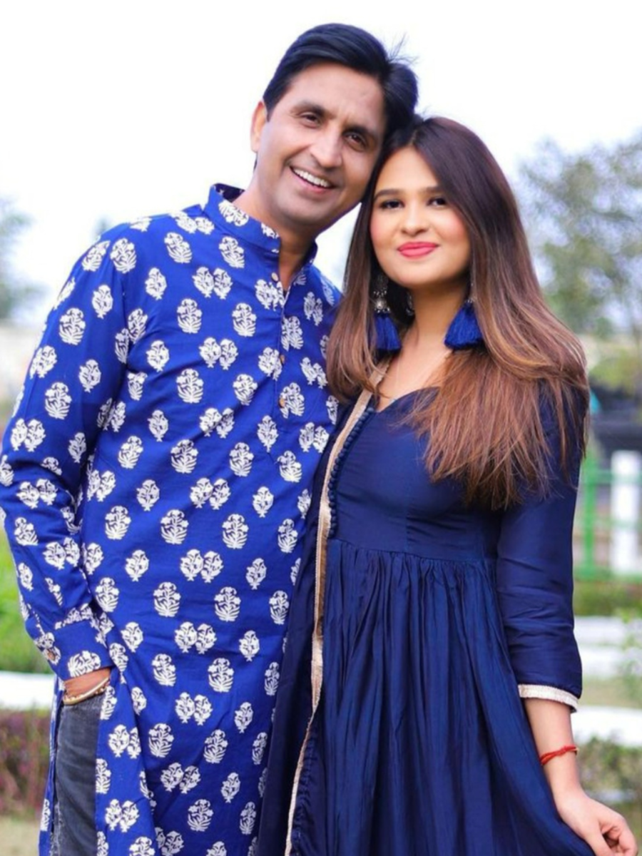 Kumar Vishwas Daughter Agrata is Warwick Business School Graduate, Check MBA Fees | Times Now