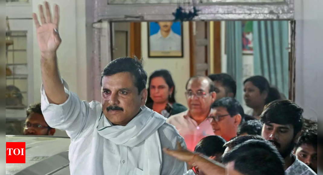 Sanjay Singh Arrest News: ED raids Sanjay Singh in liquor case, arrests him | Delhi News - Times ...