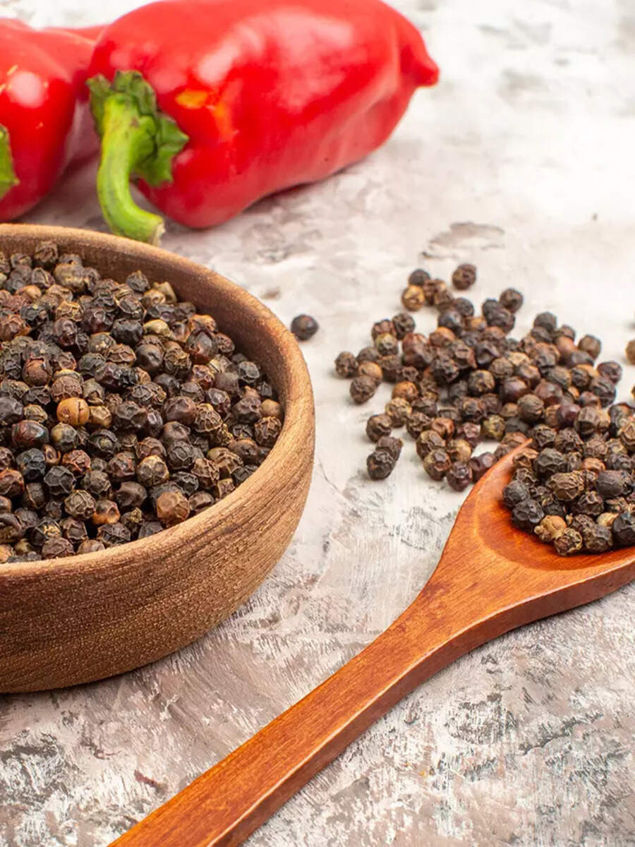 Discover the surprising benefits of adding black pepper to your diet ...
