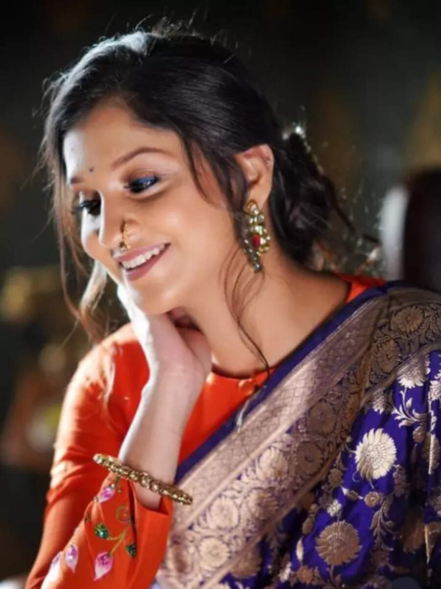 10 Best saree looks of Shivani Sonar | Times of India