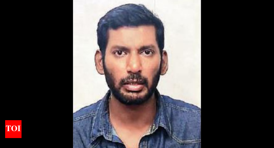 CBI books CBFC officials, others in bribe case; conducts searches | Mumbai News - Times of India