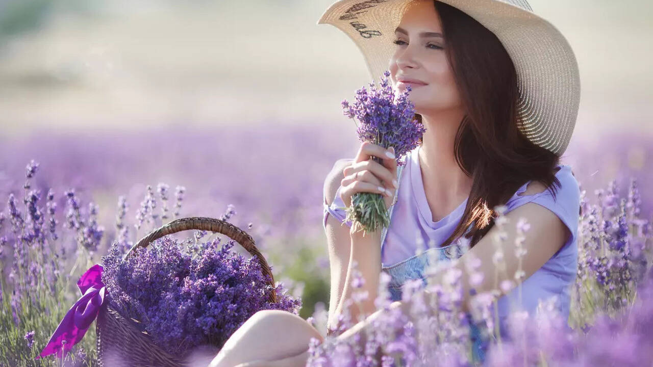 The Scented Spectrum: How Our Sense Of Smell Alters Our Perception Of ...