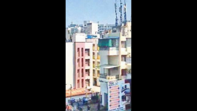Cops in Pune save life of man who jumped off 5-storey building | Pune ...
