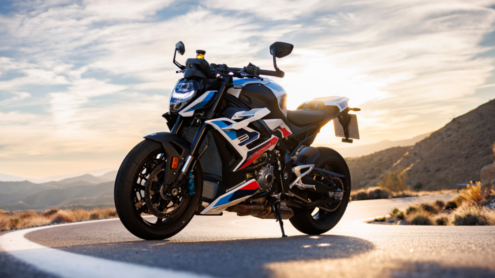 BMW M 1000 R superbike in Images: Price, features, engine ...