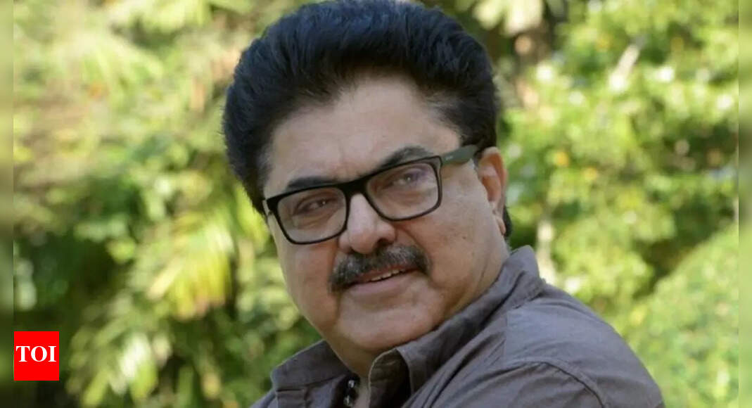 FIR filed against a Twitter user for his fake tweet against filmmaker Ashoke Pandit - deets ...