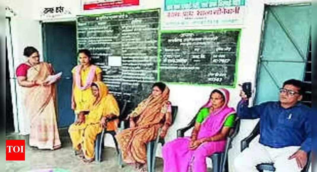 All in the family at this polling booth in MP | Bhopal News - Times of ...