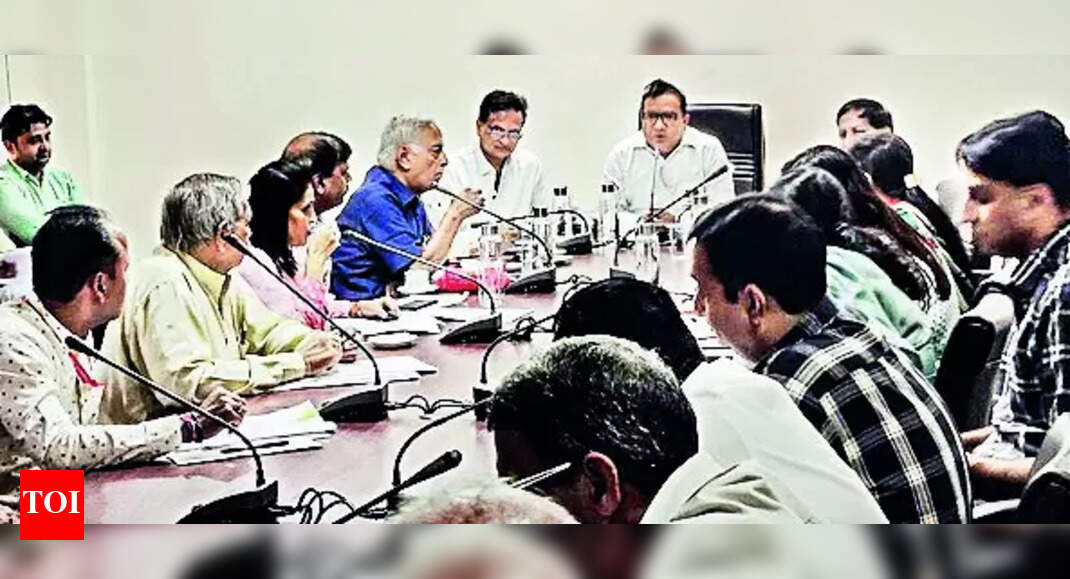 Panchkula: Panchkula Dc Holds Review Meet Ahead Of Navaratras ...