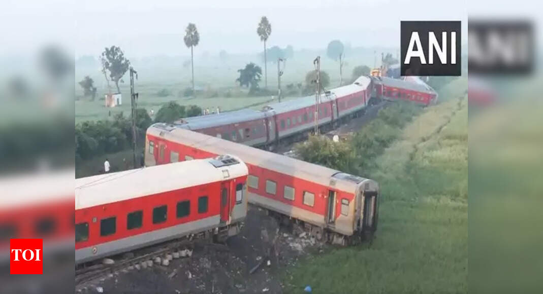 Bihar Train News: Special train departs from Buxar with 1,006 passengers after North-East ...