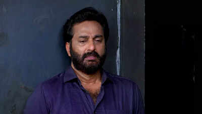 Santhwanam: Balan is shattered after learning about Krishna Stores ...