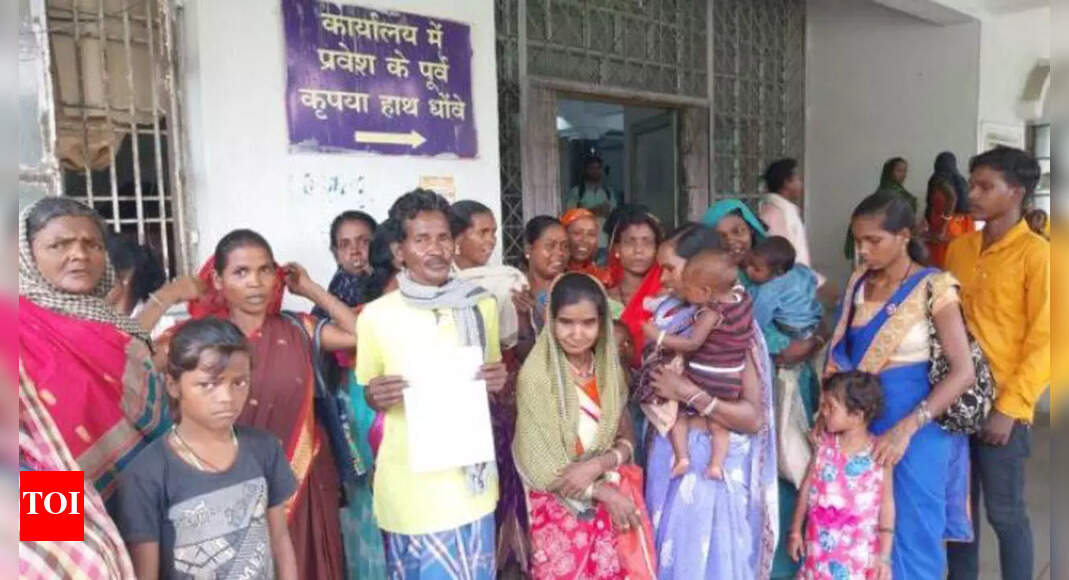 Dearth of basic facilities: Chhattisgarh Pahadi Korwa tribe people ...