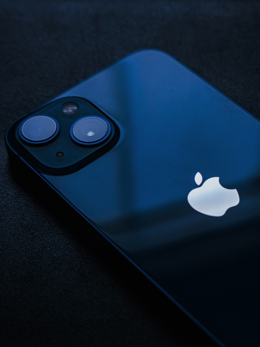 iPhone 13 Price Cut During Amazon and Flipkart Sale makes it Best Deal ...