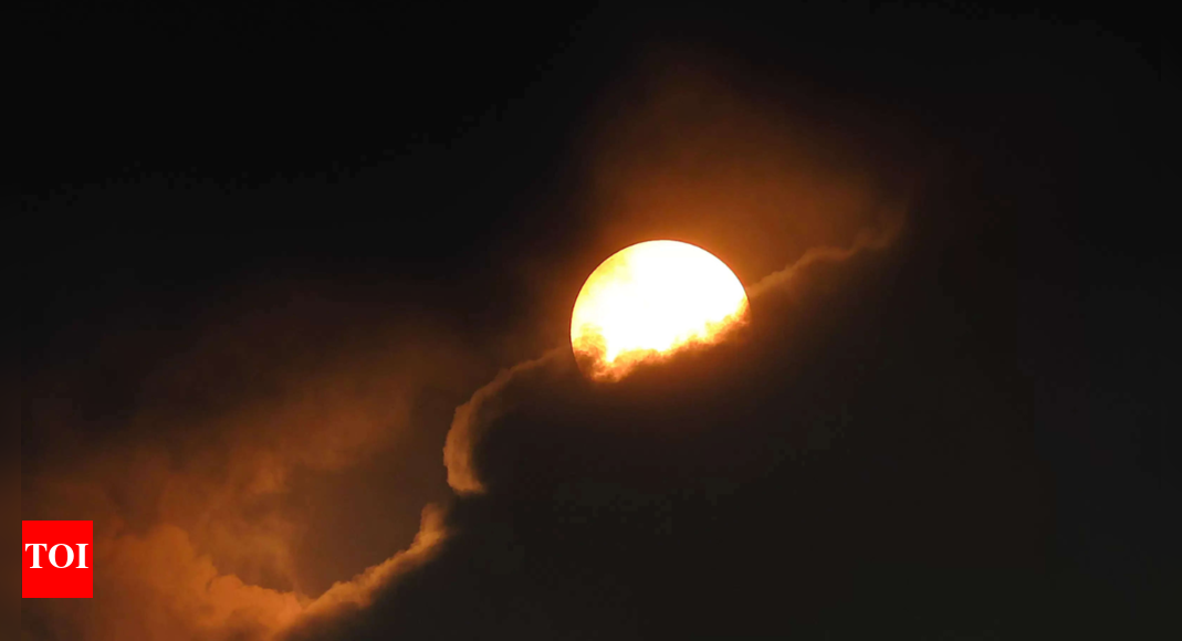 Light rain in parts of Goa, monsoon to withdraw soon | Goa News - Times ...