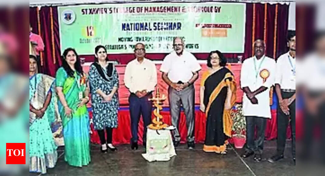 Sustainable Development: Experts Discuss Ways To Enhance Awareness ...