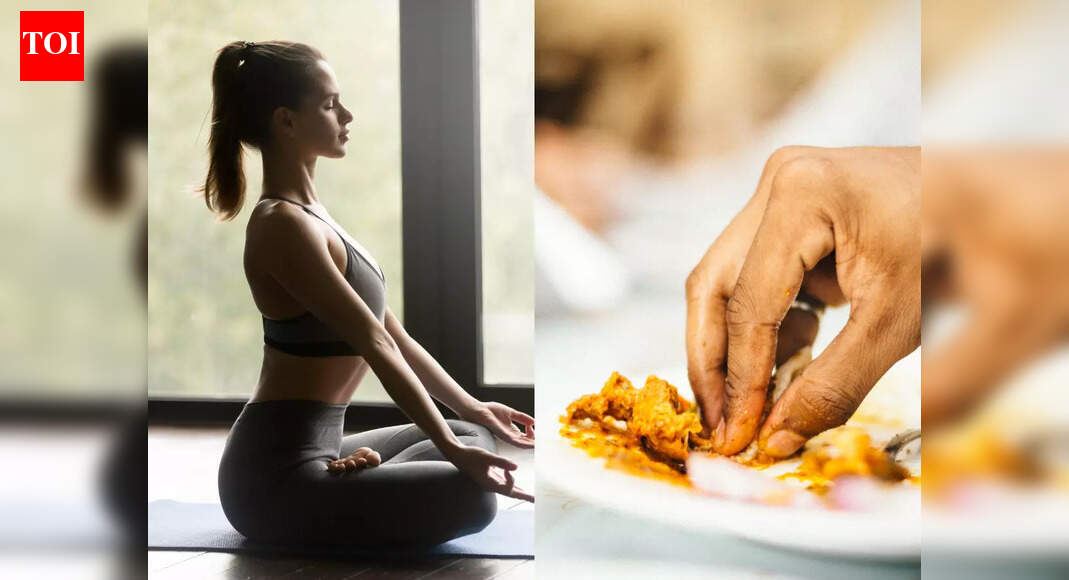 Why eating food in Sukhasana posture is a healthy habit