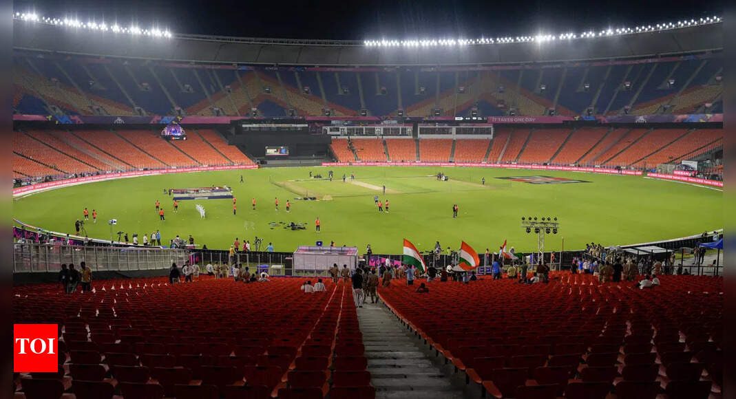 IND vs PAK: Ahmedabad under tight security cordon for India-Pakistan ...