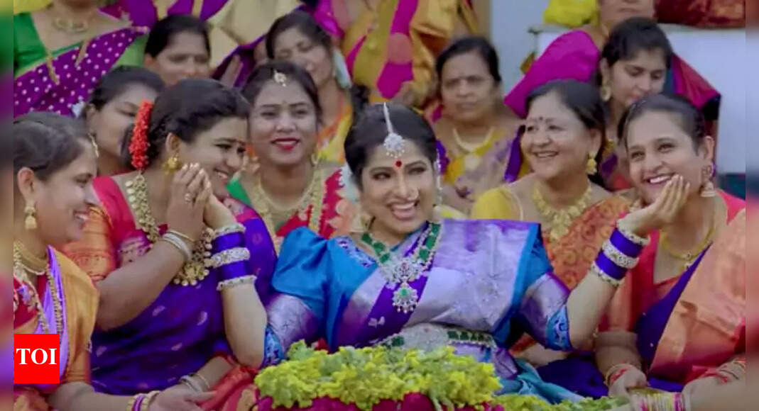 TV actress Haritha Jackie comes up with Bathukamma song 2023 - Times of ...