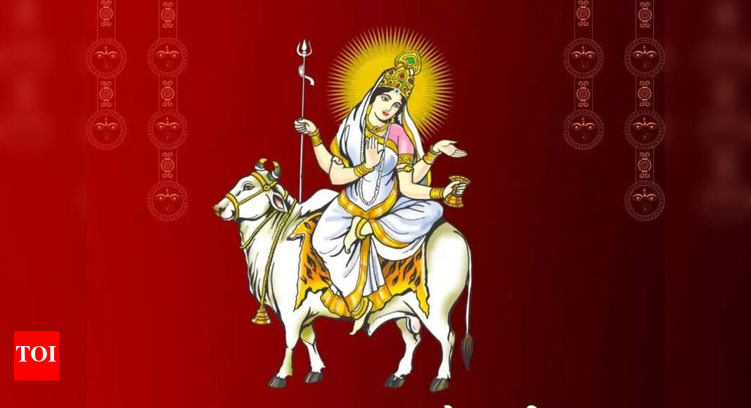 Navratri 2023 Day 1: Maa Shailputri, Date, Time, Colour, Puja Vidhi and ...