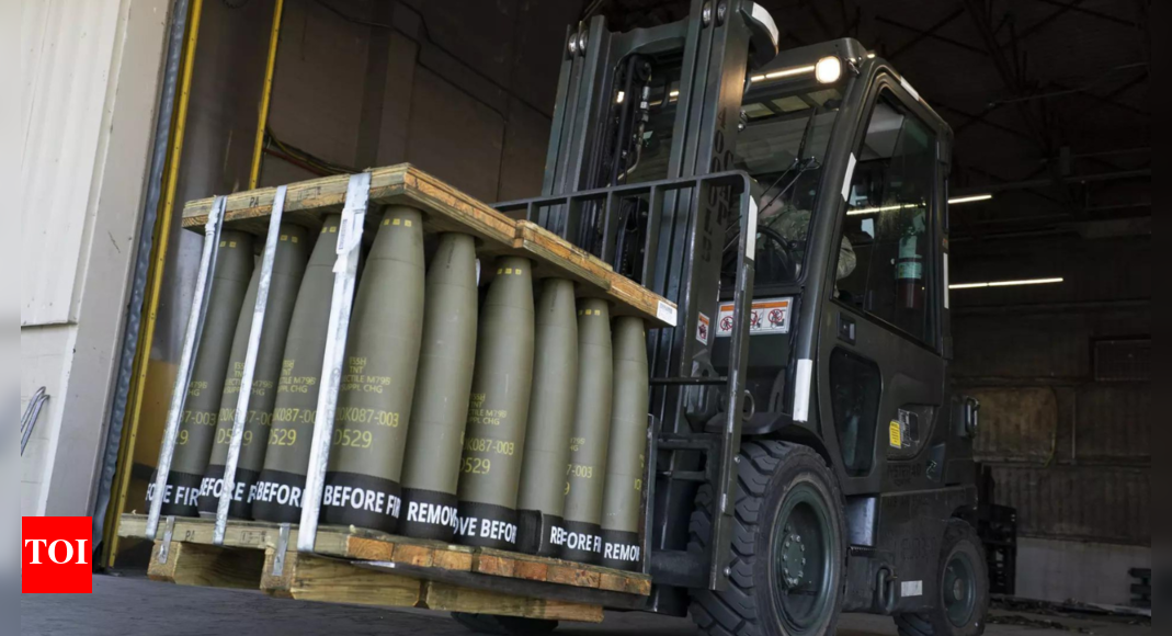 US says North Korea delivered 1,000 containers of equipment and ...