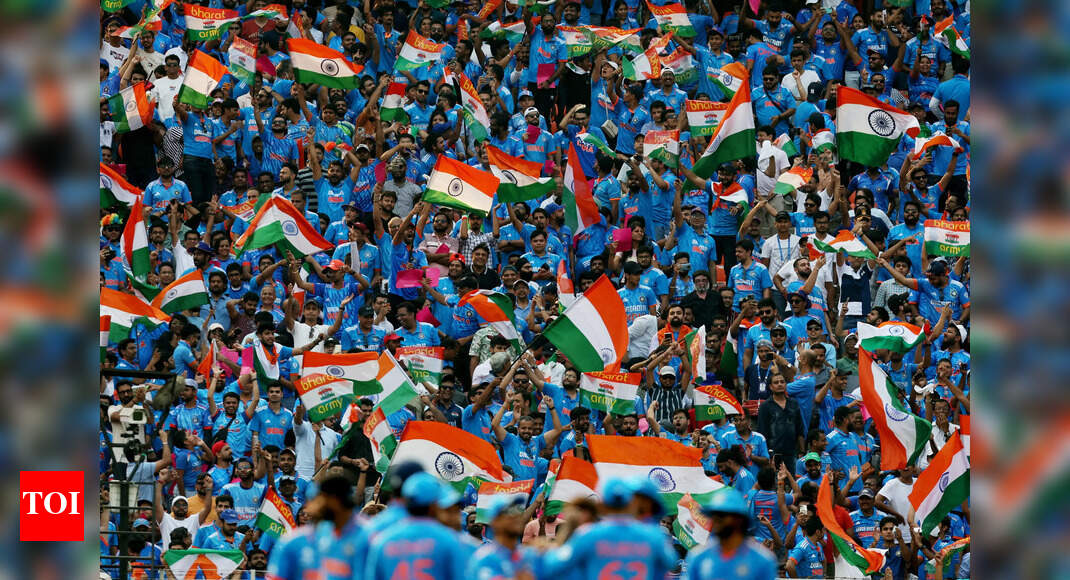 ICC World Cup 2023 IND vs PAK: Fans rejoice India's win over Pakistan ...