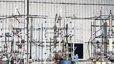 Mumbai: Two more held in Rs 267 cr drug racket; godown turned 'cooking ...