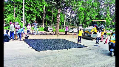 Repair Roads: Nashik Civic Body Starts Repair Of Ambad Industrial Area ...