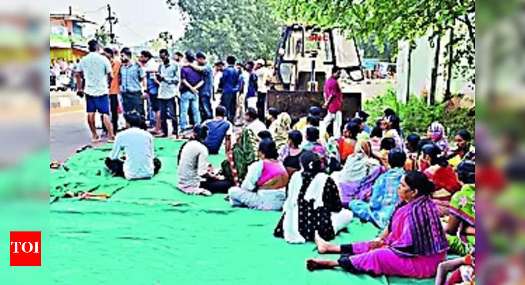 Land Deeds: Bjd Leaders Seek Land Deeds, Halt To Eviction In Burla ...