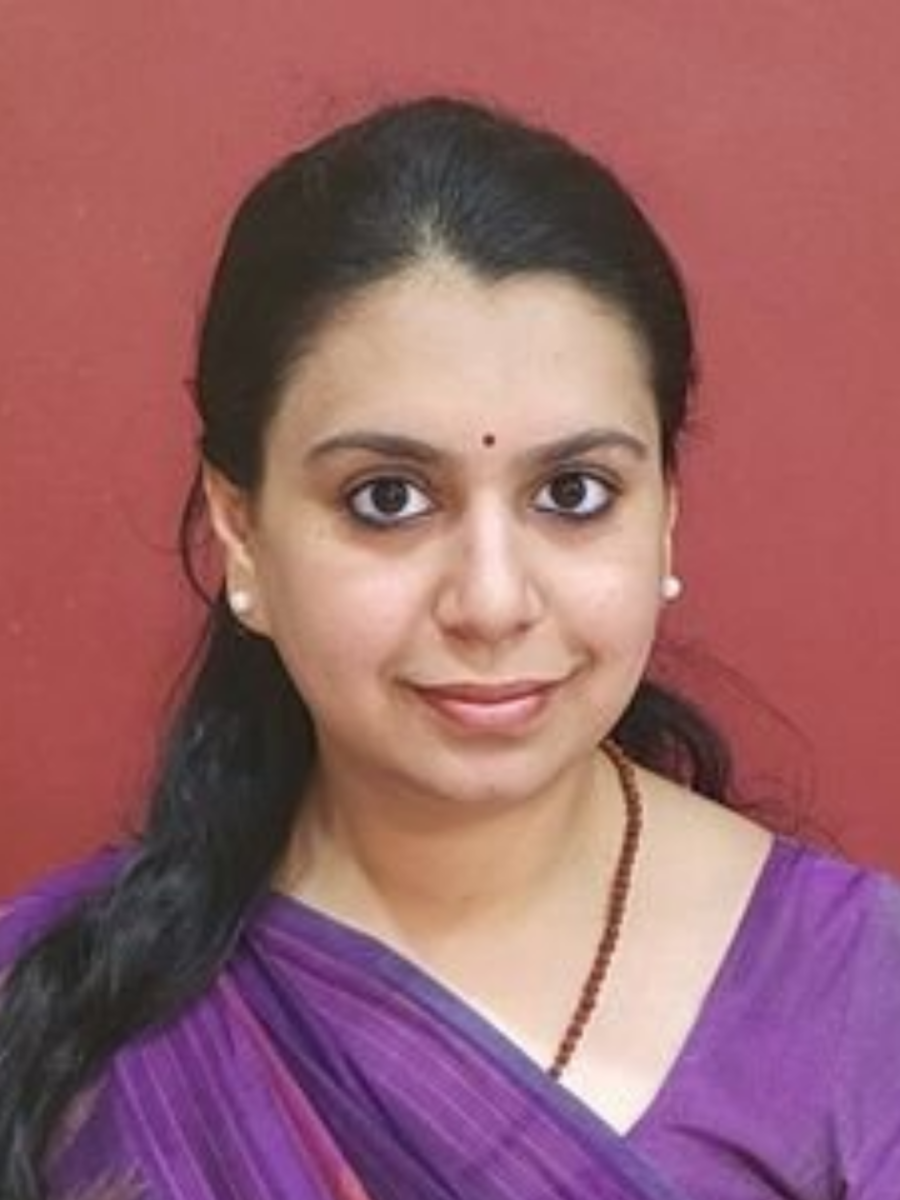 IAS Officer Shares tips on How to Overcome Distractions: 7 Tips By IAS ...