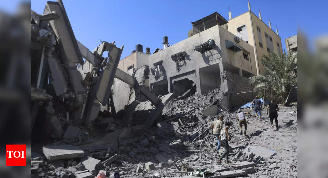 Israeli strike kills hundreds at Gaza hospital on eve of Biden visit ...