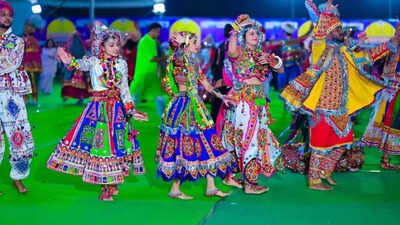 Ras Garba adds to Navratri joy in Hyderabad | Hyderabad News - Times of ...