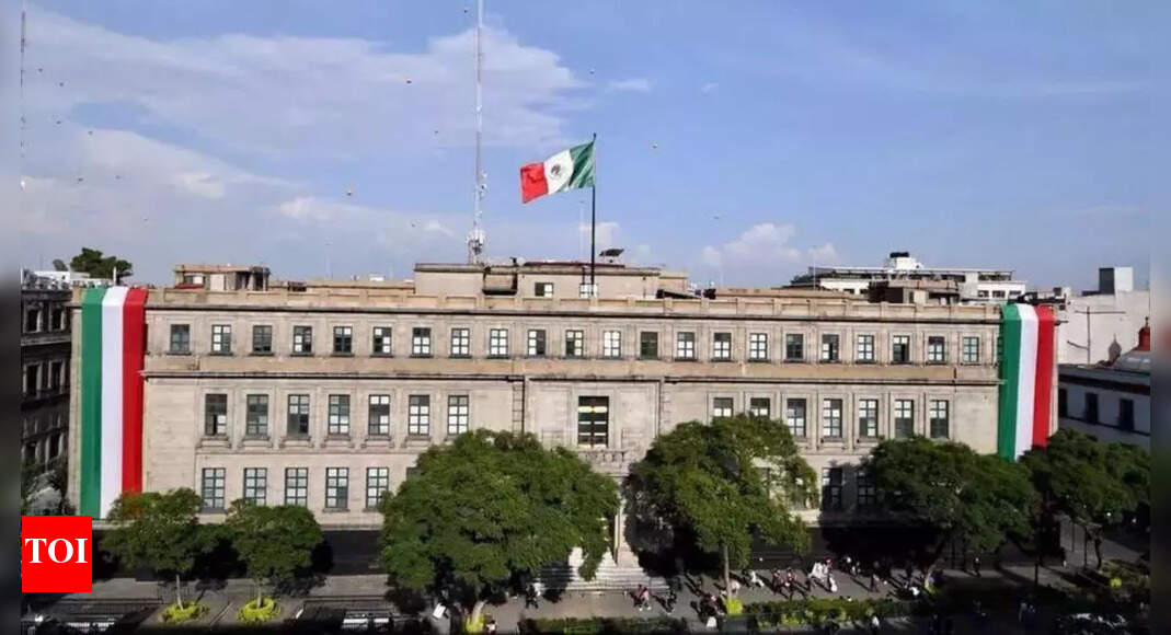 Mexican court employees call 5-day strike to protest proposed funding ...