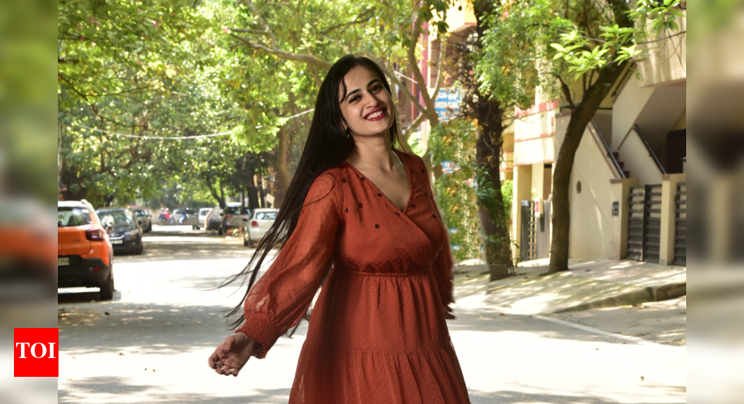 I do my research before signing a film: Thapaswini Poonacha | Kannada ...