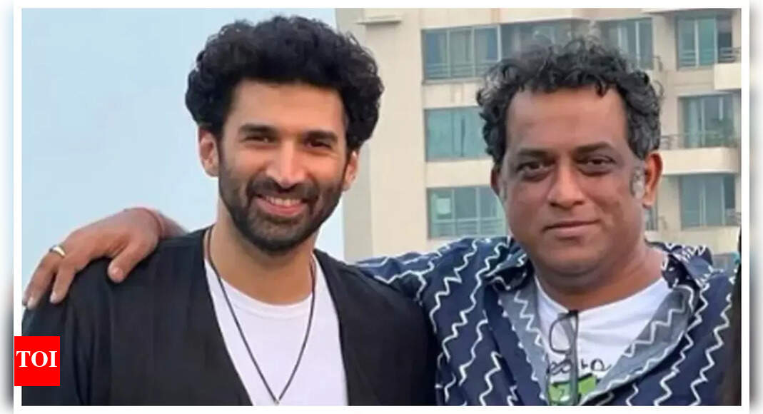 Aditya Roy Kapur reveals Anurag Basu gives dialogues just before the shot as he talks about ...