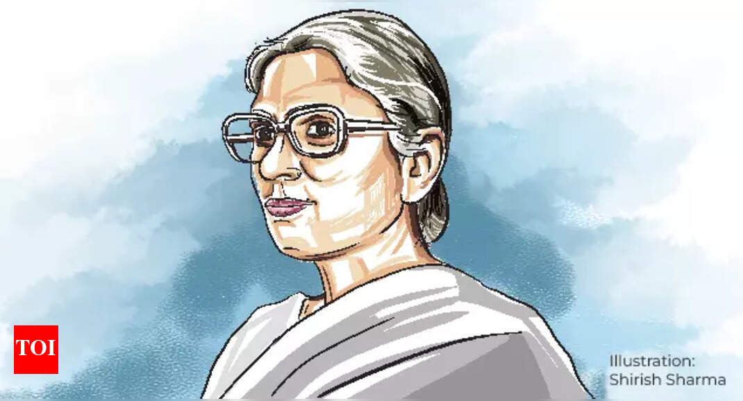 Jamal Ara, cited as India's first 'birdwoman' - The Times of India