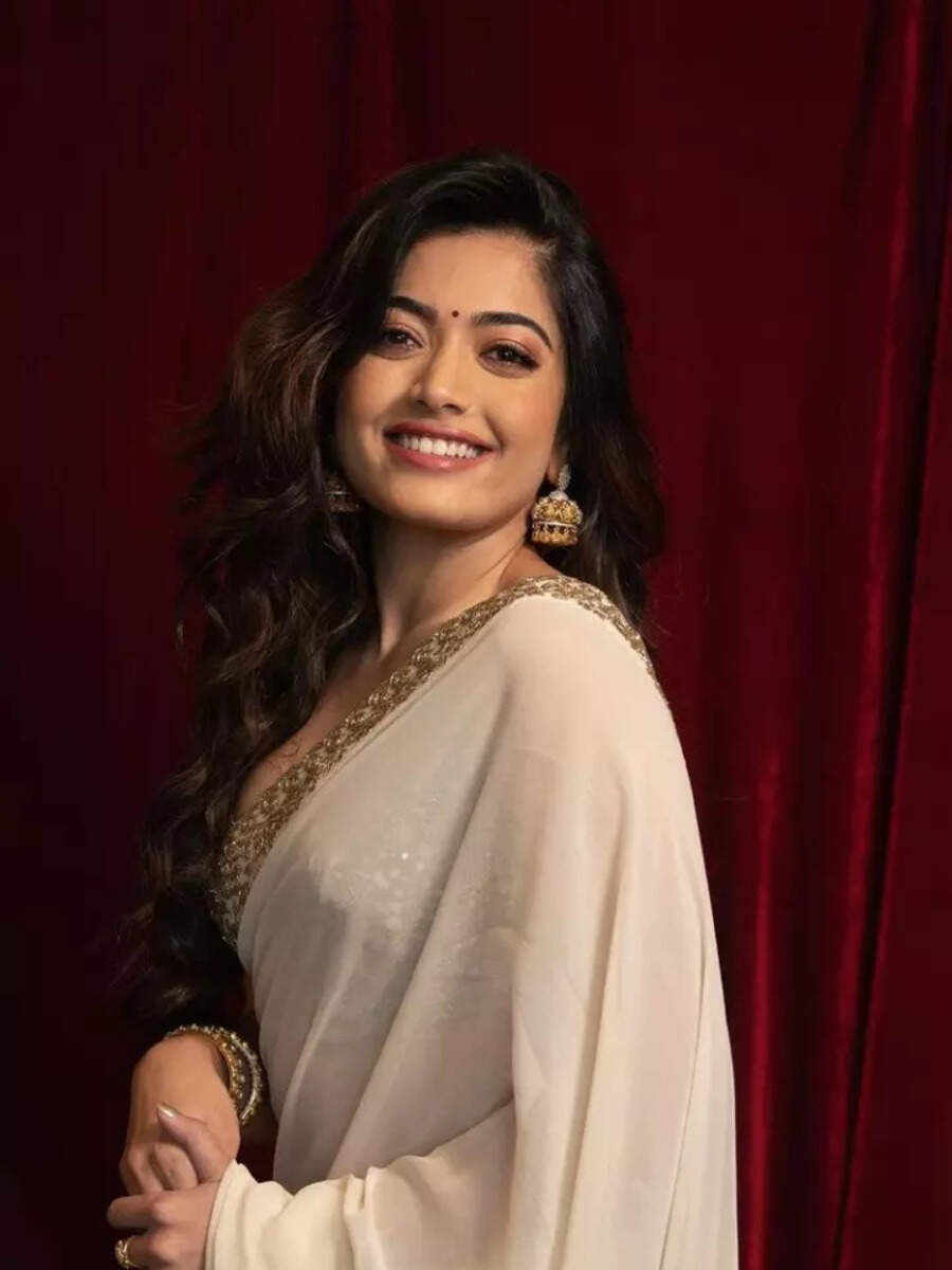 Rashmika Mandanna redefines elegance in elaborate traditional outfits ...